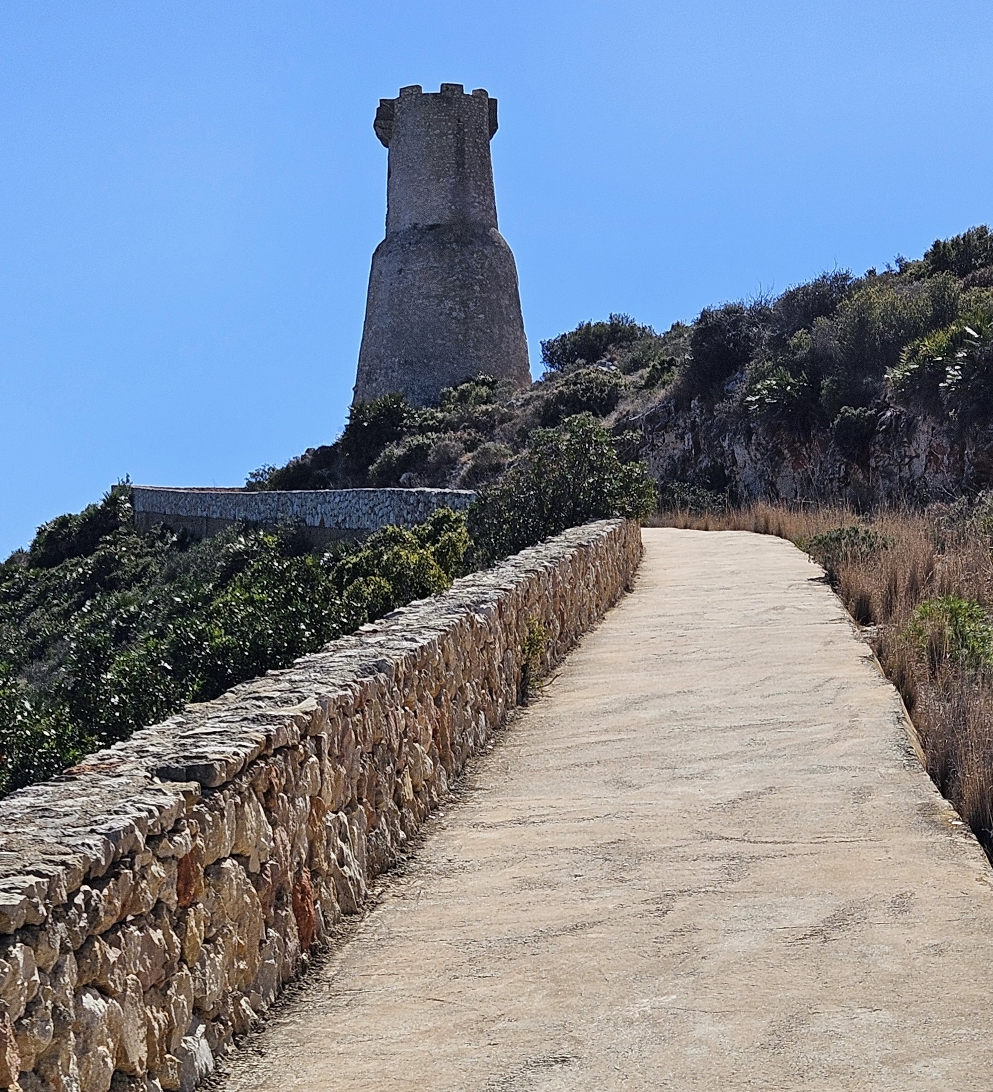 Rachael’s Hike to Torre del Gerro - The Seven Year Itch - CycleBlaze