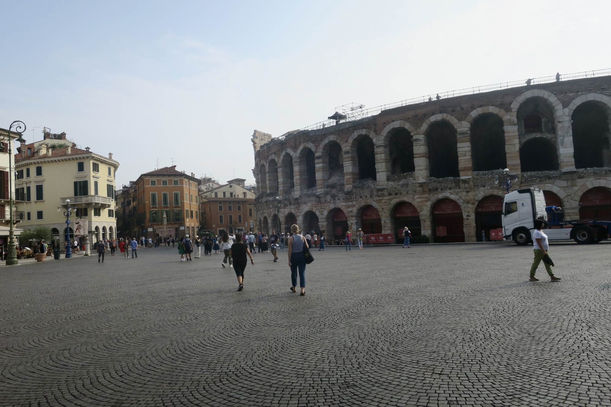 Two households, both alike in dignity, In fair Verona, where we lay our ...