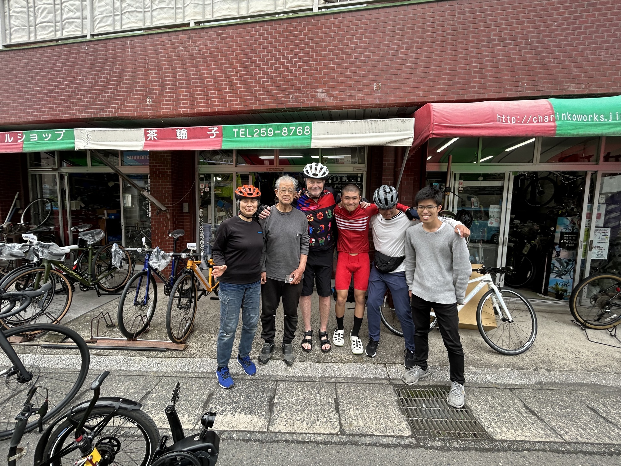 The legend of Steve Bauer is alive and well in Japan - Six wheels ...